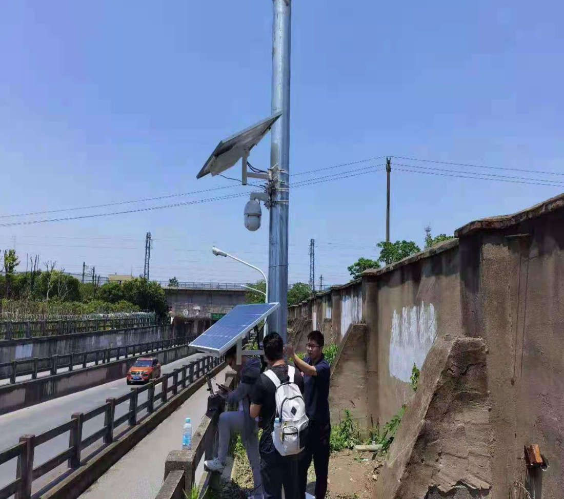 Rail Track Monitoring System with Solar Power - SRNE Solar