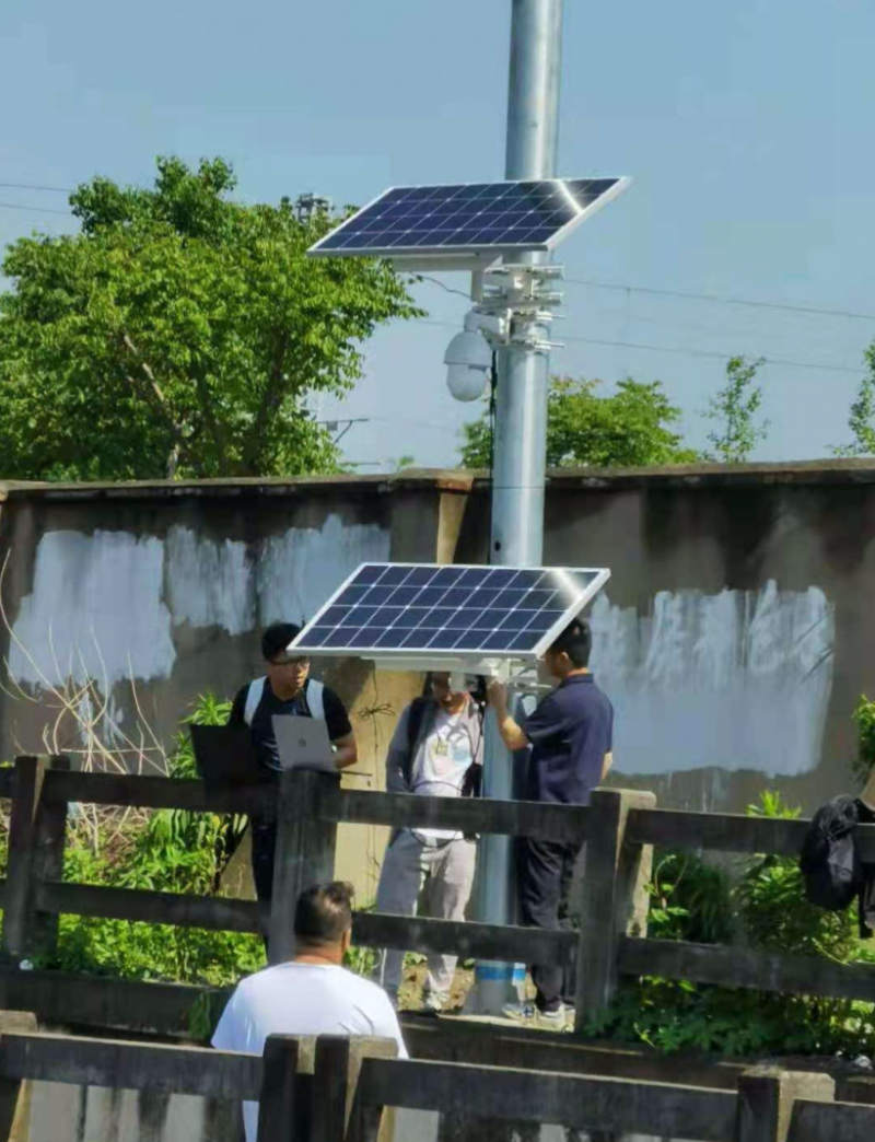 Rail Track Monitoring System with Solar Power - SRNE Solar